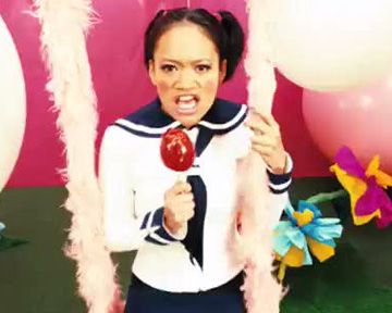 Lollipop Monster Videoauszug - Lollipop Monster Videoauszug (2) DF ...