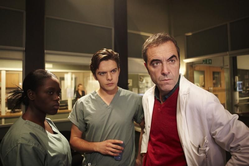 Bild zu Luke Allen-Gale - Dr. Monroe : Bild Michelle Asante, James ...