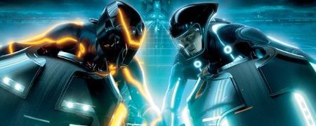 "Tron: Legacy"-Sequel: Disney engagiert Drehbuchautor David DiGilio ...