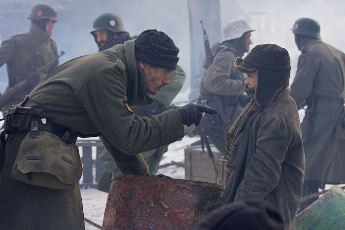 Foto zum Film Tödlicher Verrat - Bild 8 auf 23 - FILMSTARTS.de