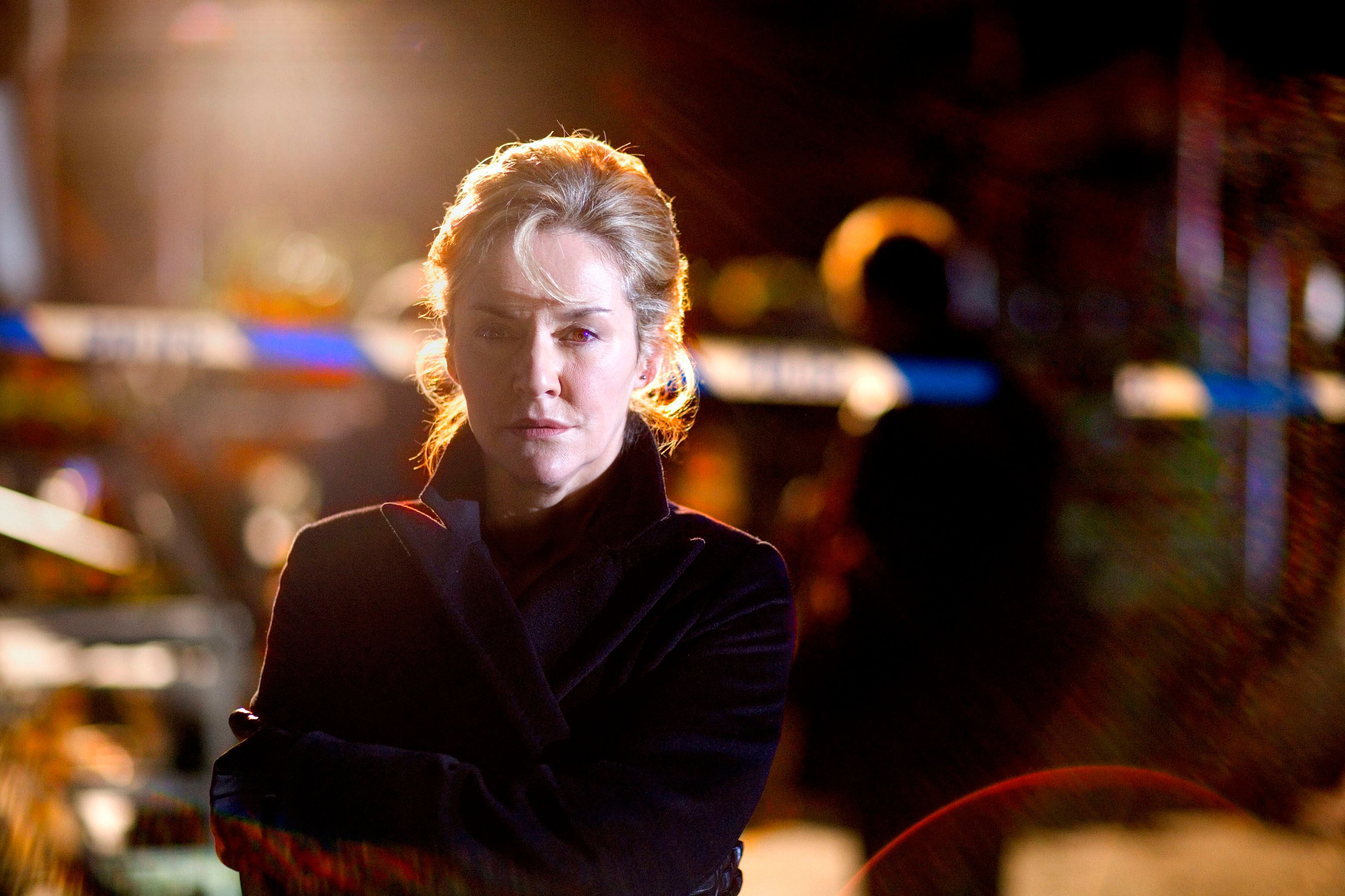 Bildergalerie The Commander - Bild 3 von 9 - FILMSTARTS.de