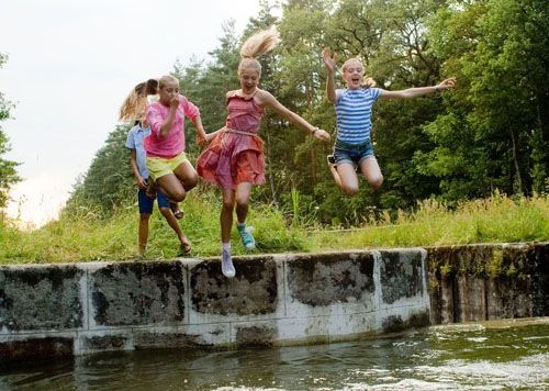 Foto zum Film Hanni & Nanni 2 - Bild 13 auf 16 - FILMSTARTS.de