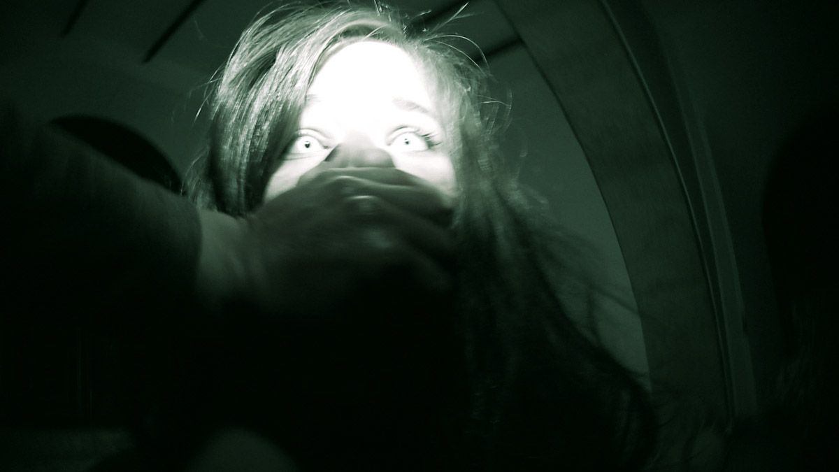 Foto zum Film Atrocious - Bild 9 auf 22 - FILMSTARTS.de