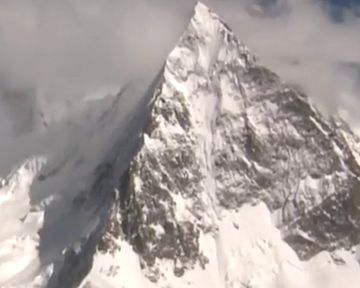 The Summit Trailer - The Summit Trailer (2) OV - FILMSTARTS.de