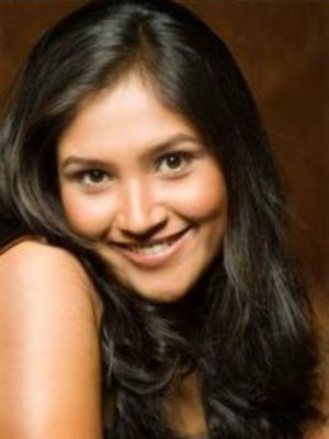 Shruti Bapna - FILMSTARTS.de