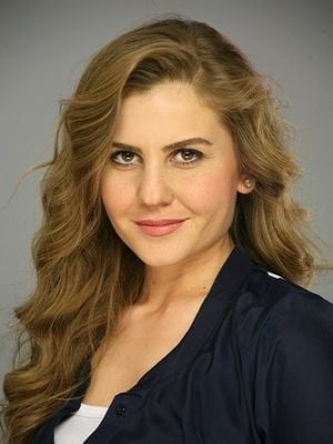 Eda Erol - FILMSTARTS.de