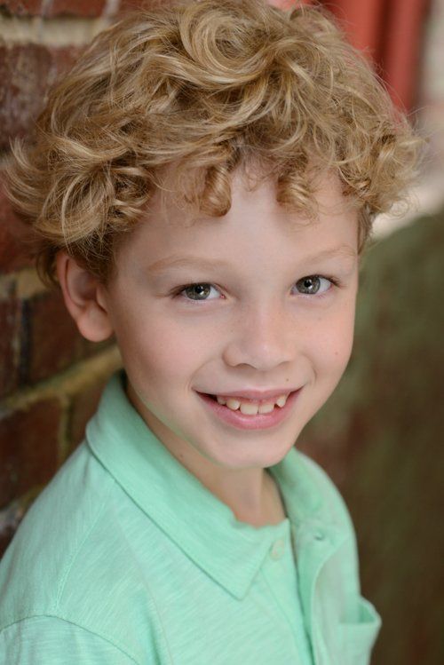 Tucker Meek - FILMSTARTS.de