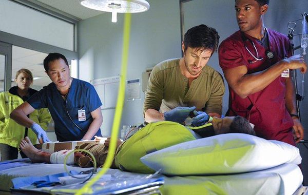 The Night Shift: The Night Shift : Bild JR Lemon, Ken Leung, Eoin ...