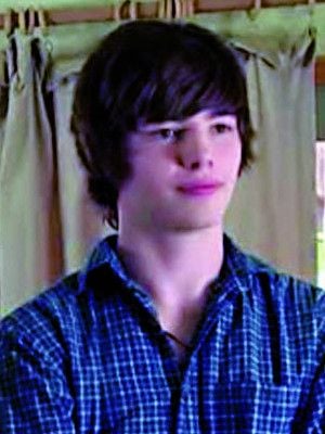 Evan Crooks - FILMSTARTS.de