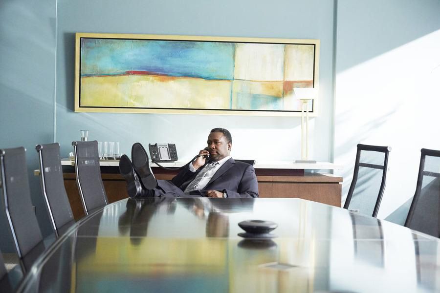 Suits: Suits : Bild Wendell Pierce - 330 von 670 - FILMSTARTS.de