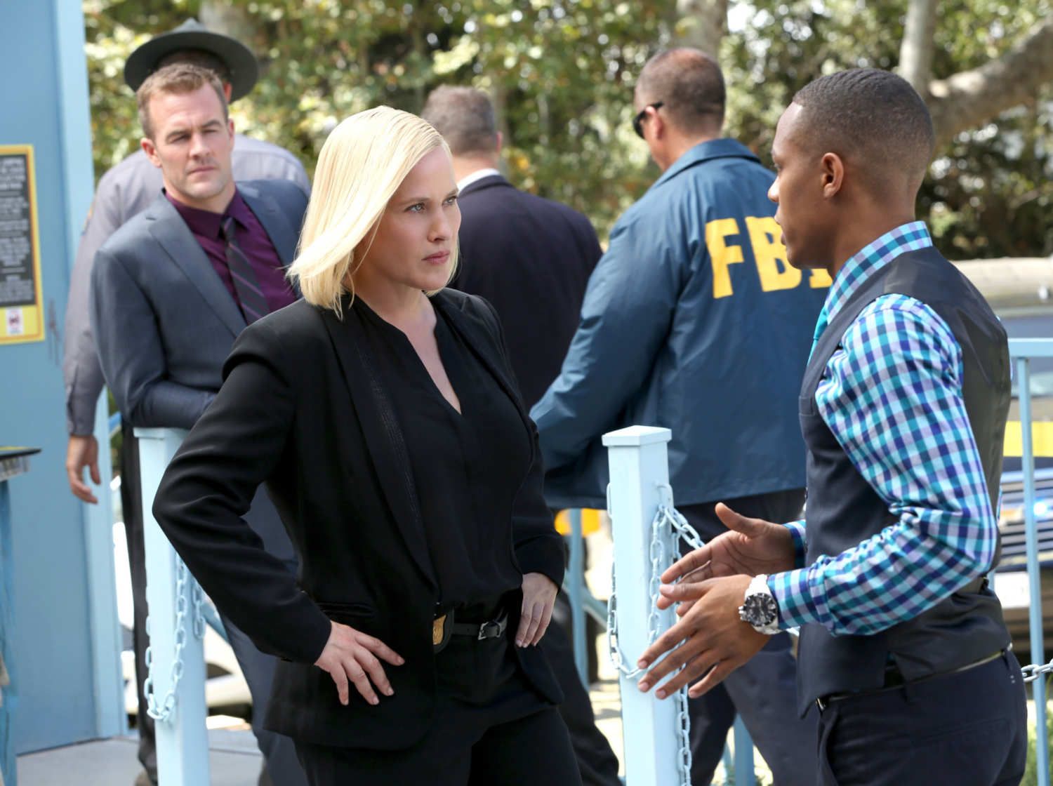 Bildergalerie CSI: Cyber - Bild 3 von 13 - FILMSTARTS.de