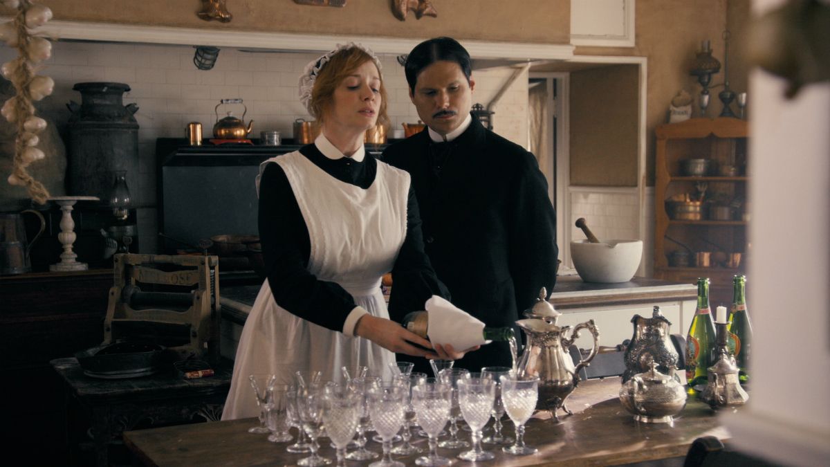 Another Period: Another Period : Bild - 1 von 6 - FILMSTARTS.de