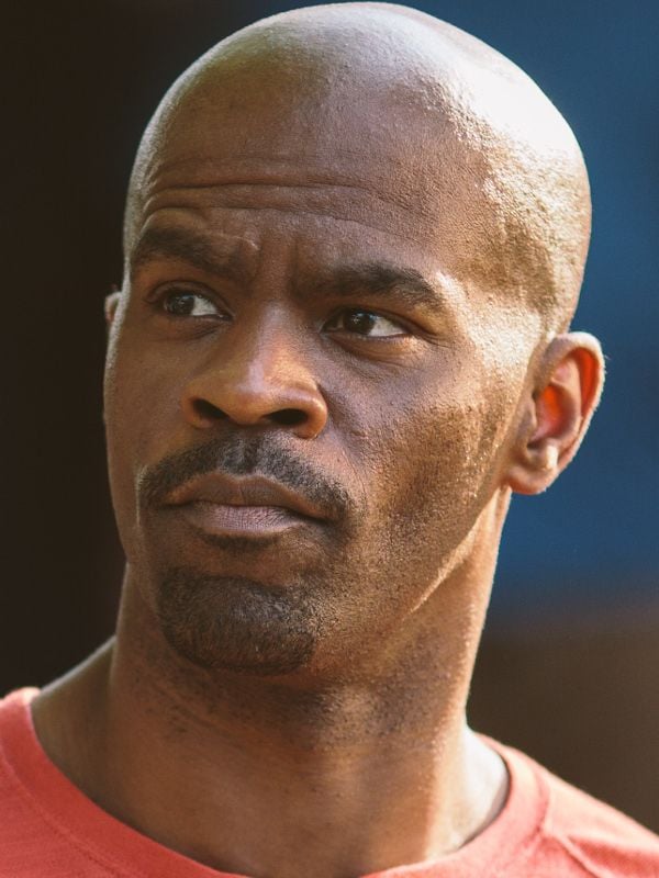 Blu-ray, DVD mit Michael Jr. - FILMSTARTS.de