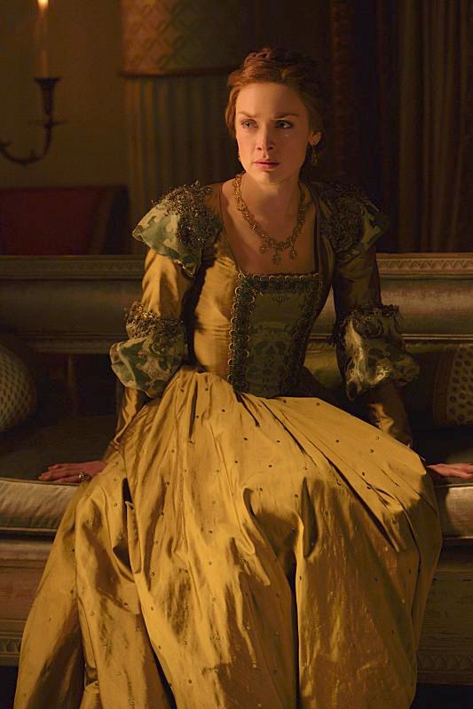 Reign: Reign : Bild Rachel Skarsten - 117 von 512 - FILMSTARTS.de
