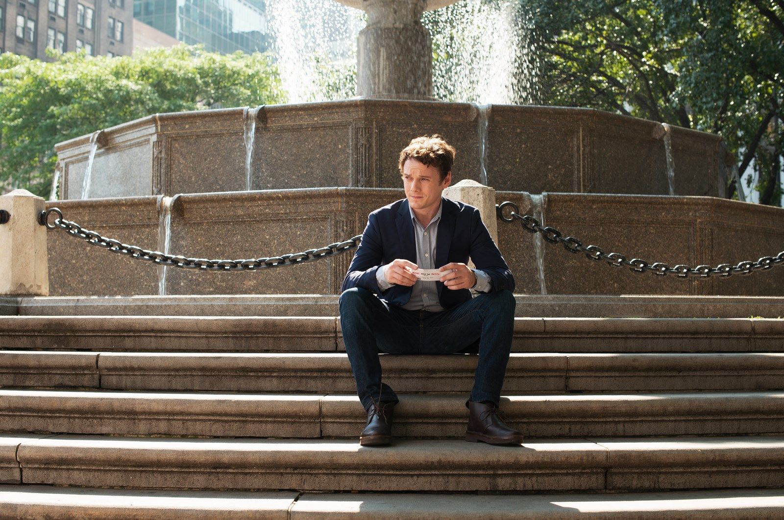 Bild zu Anton Yelchin - Von 5 bis 7 - Eine etwas andere ...