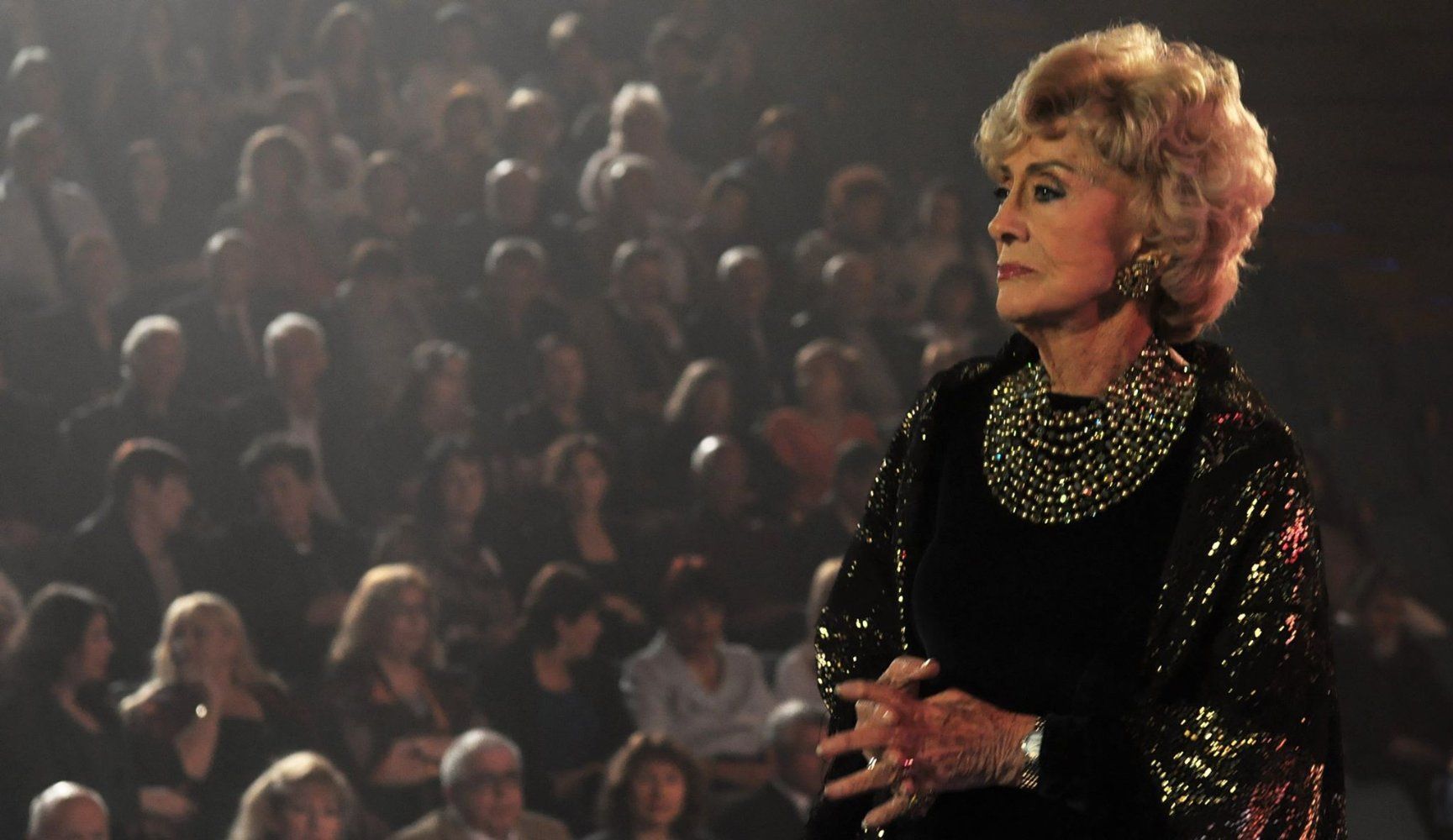 Foto zum Film Fire Birds - Bild 3 auf 11 - FILMSTARTS.de