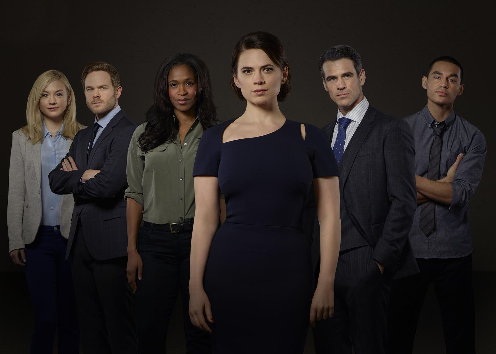 Conviction (2016): Bild Emily Kinney, Merrin Dungey, Hayley Atwell ...
