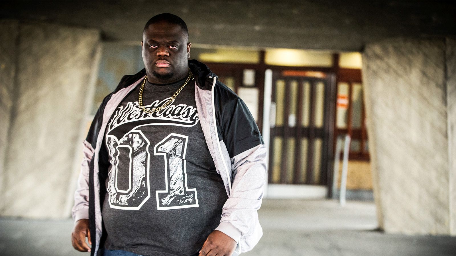 Bild zu Leon Annor - Level Up : Bild Leon Annor - Foto 1 von 2 ...