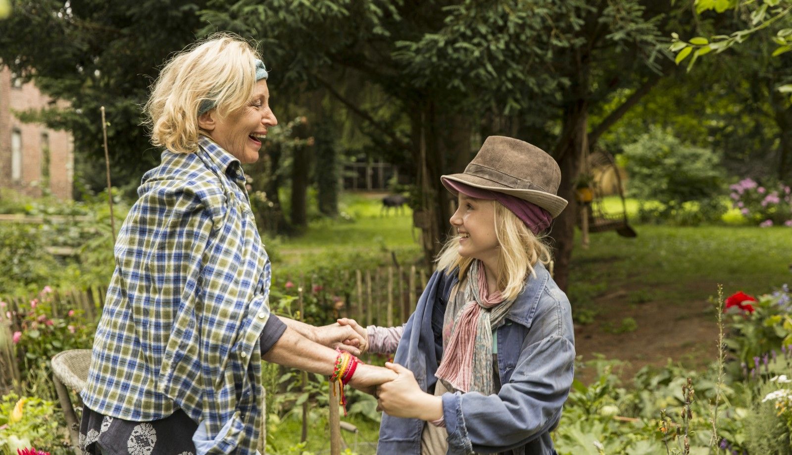 Bild zu Jule Hermann - Wendy - Der Film : Bild Maren Kroymann, Jule ...