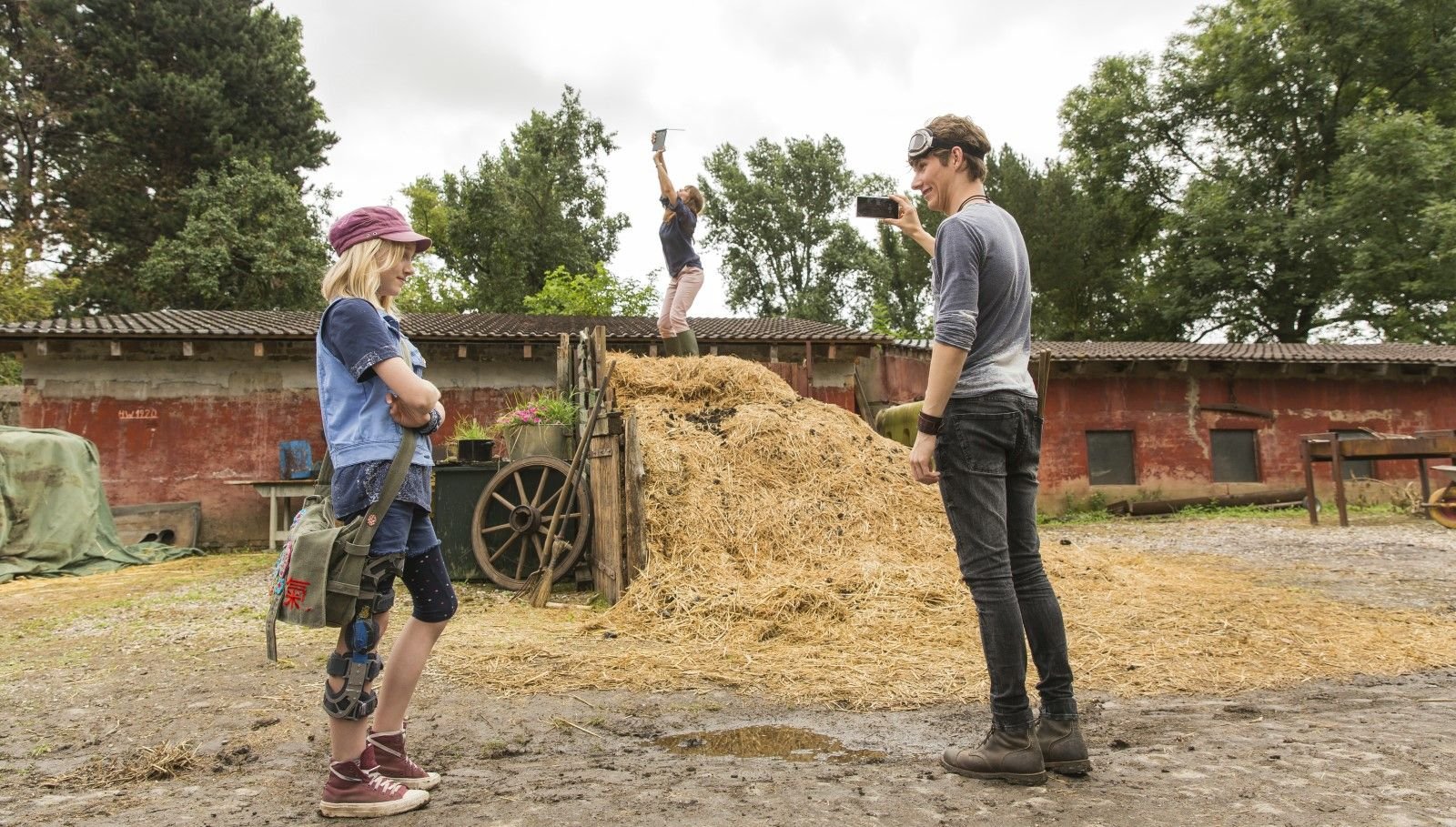 Bild zu Jule Hermann - Wendy - Der Film : Bild Jasmin Gerat, Jule ...