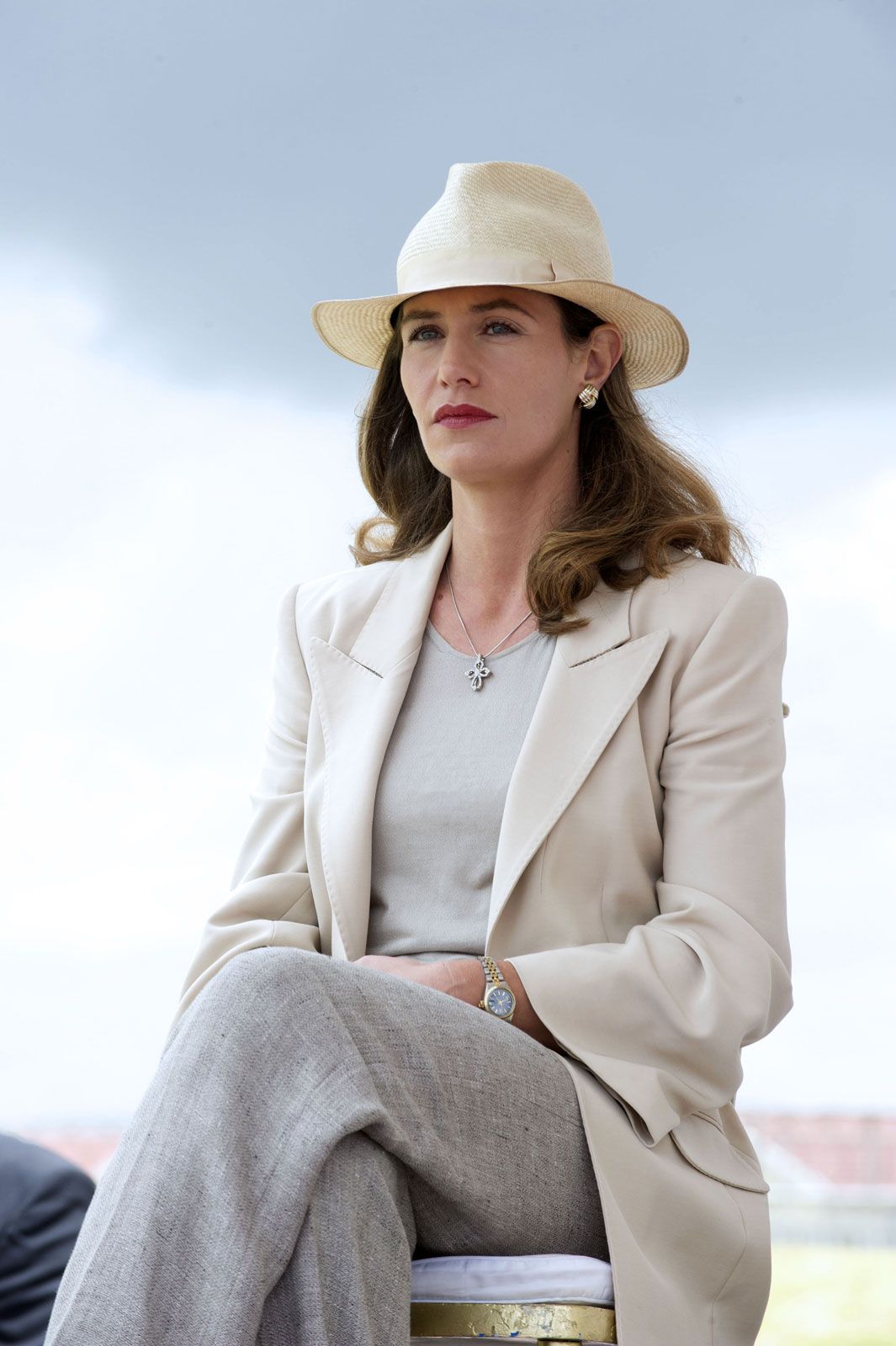 The Young Pope: The Young Pope : Bild Cécile de France - 4 von 29 ...