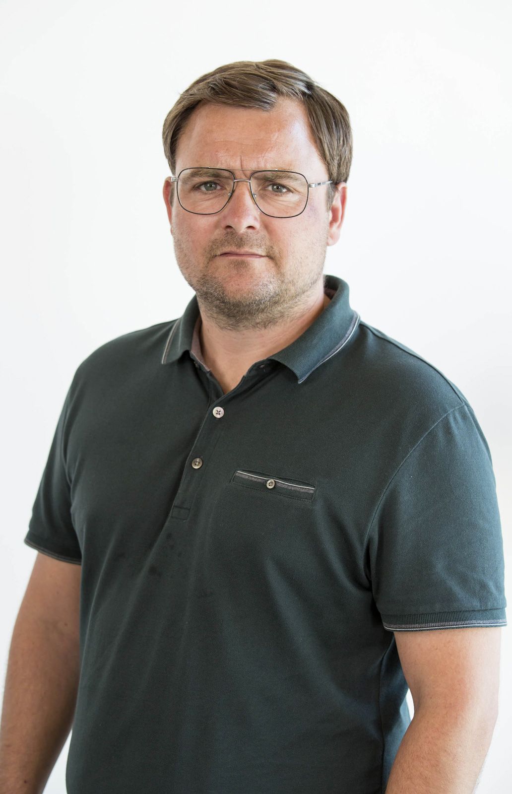 Humans: Bild Neil Maskell - 66 von 106 - FILMSTARTS.de