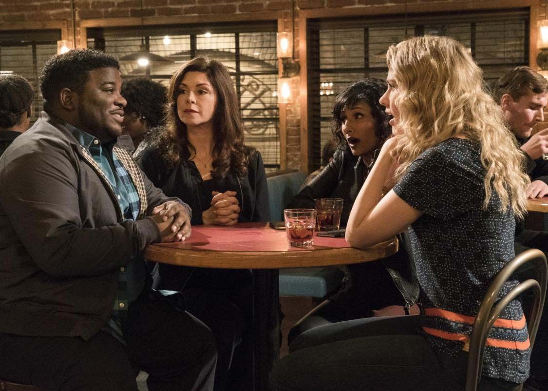 No Tomorrow: No Tomorrow : Bild Jonathan Langdon, Amy Pietz, Tori Anderson, Sarayu Blue - 3 von ...