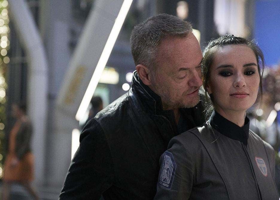 The Expanse: The Expanse : Bild Jared Harris, Cara Gee - 137 von 232 ...