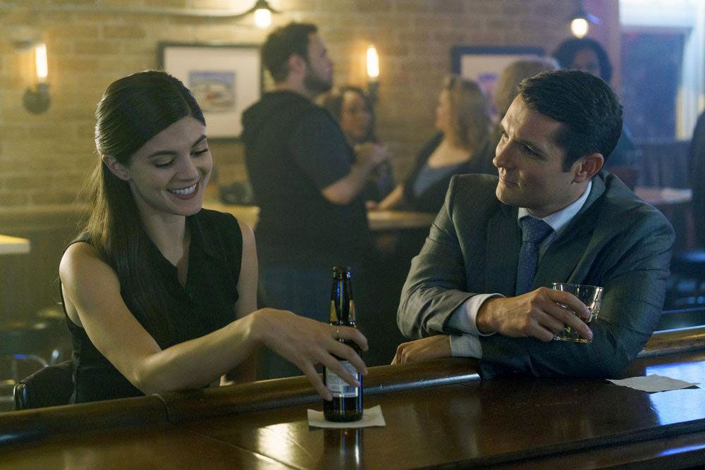 Bild zu Monica Barbaro - Chicago Justice : Bild Monica Barbaro, Zach ...
