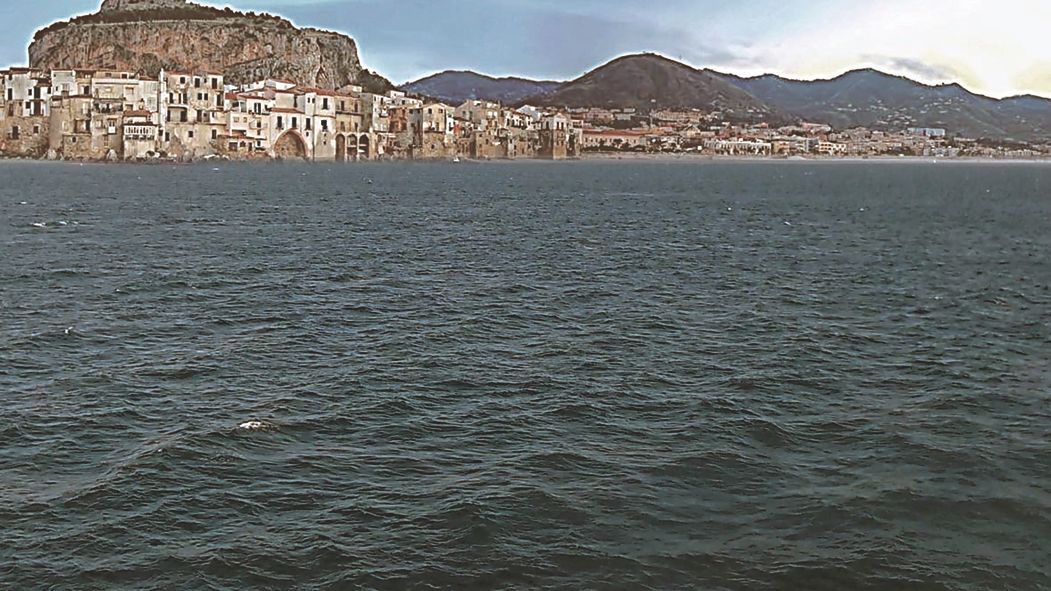 Foto zum Film Oceans Rising - Bild 7 auf 9 - FILMSTARTS.de