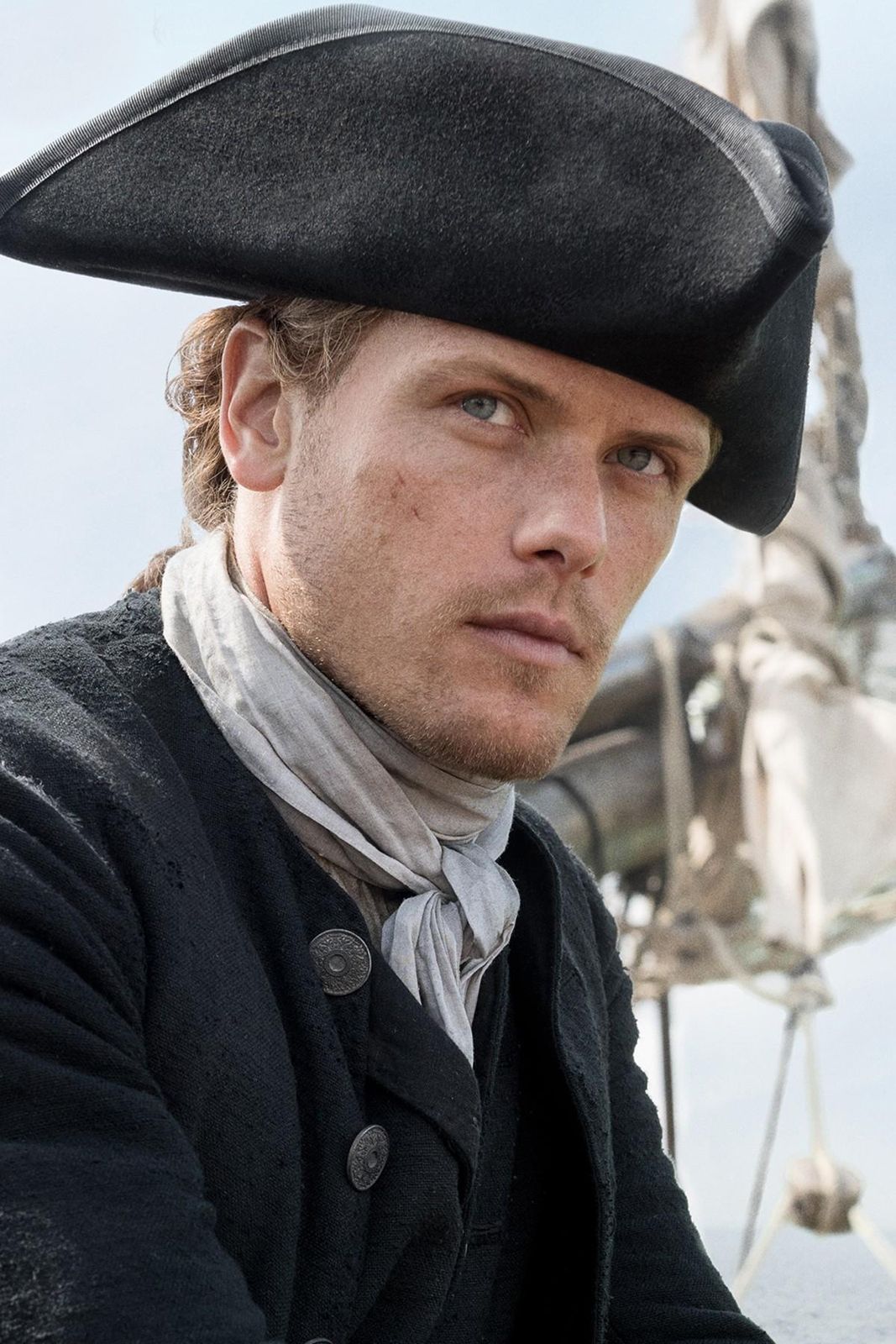 Outlander: Outlander : Bild Sam Heughan - 137 von 378 - FILMSTARTS.de