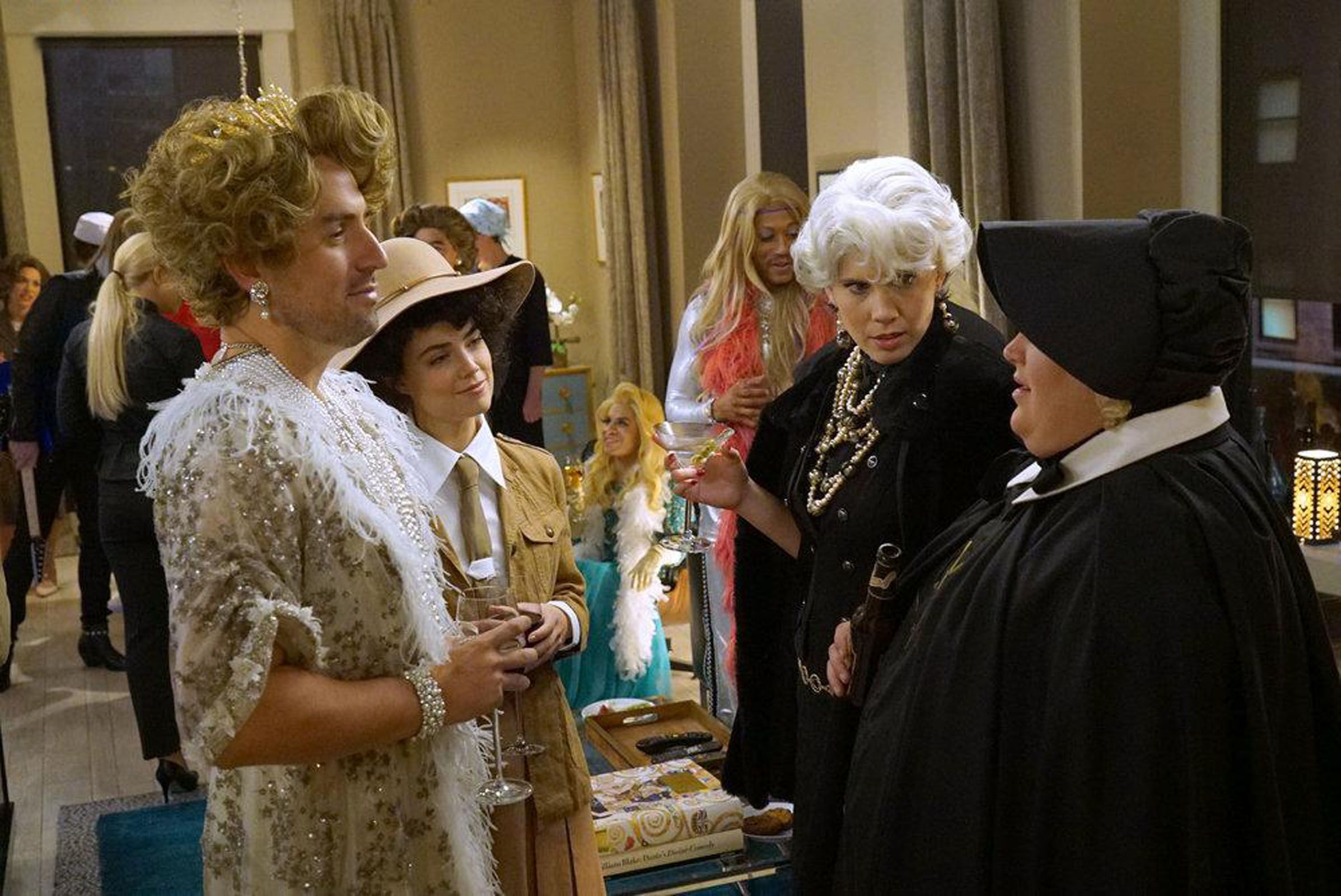 The Mindy Project: The Mindy Project : Bild Tipper Newton, Fortune ...