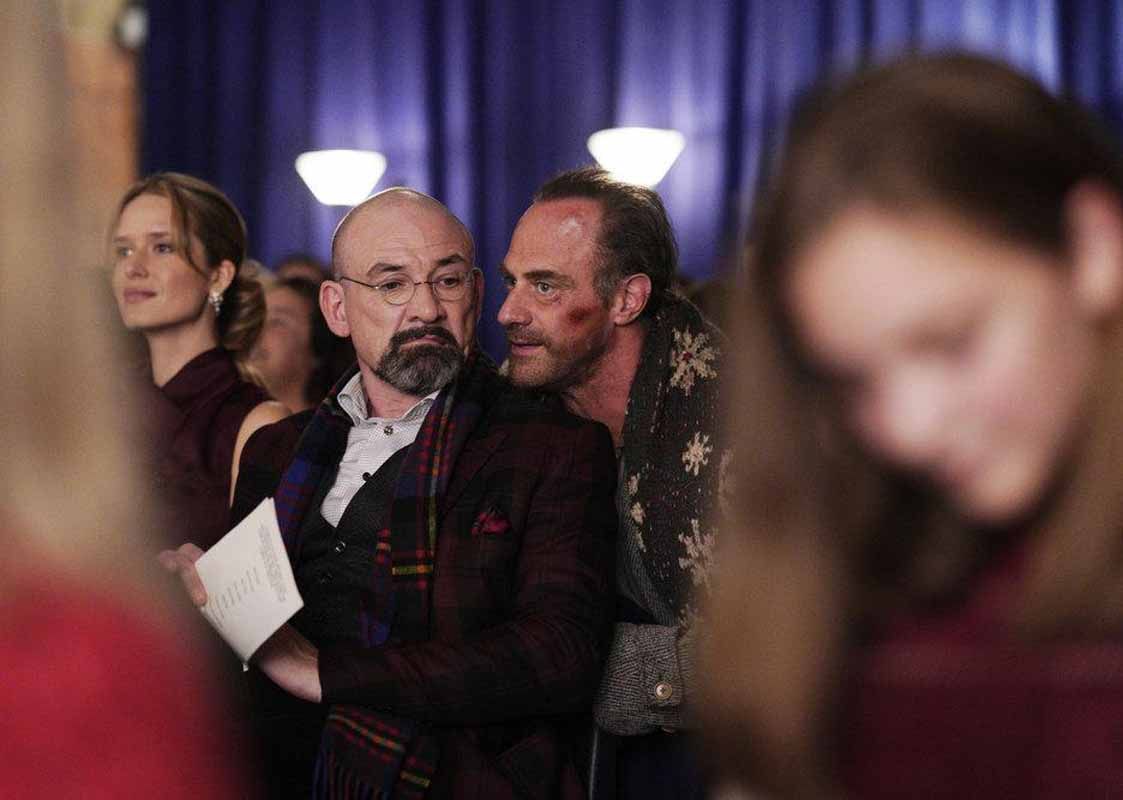 Bild zu Christopher Meloni - Happy! : Bild Ritchie Coster, Christopher ...