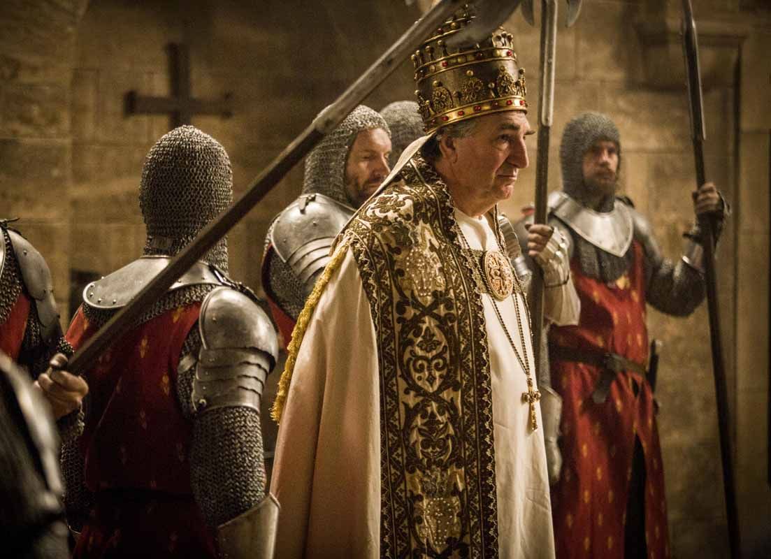 Knightfall: Knightfall : Bild Jim Carter - 46 von 90 - FILMSTARTS.de
