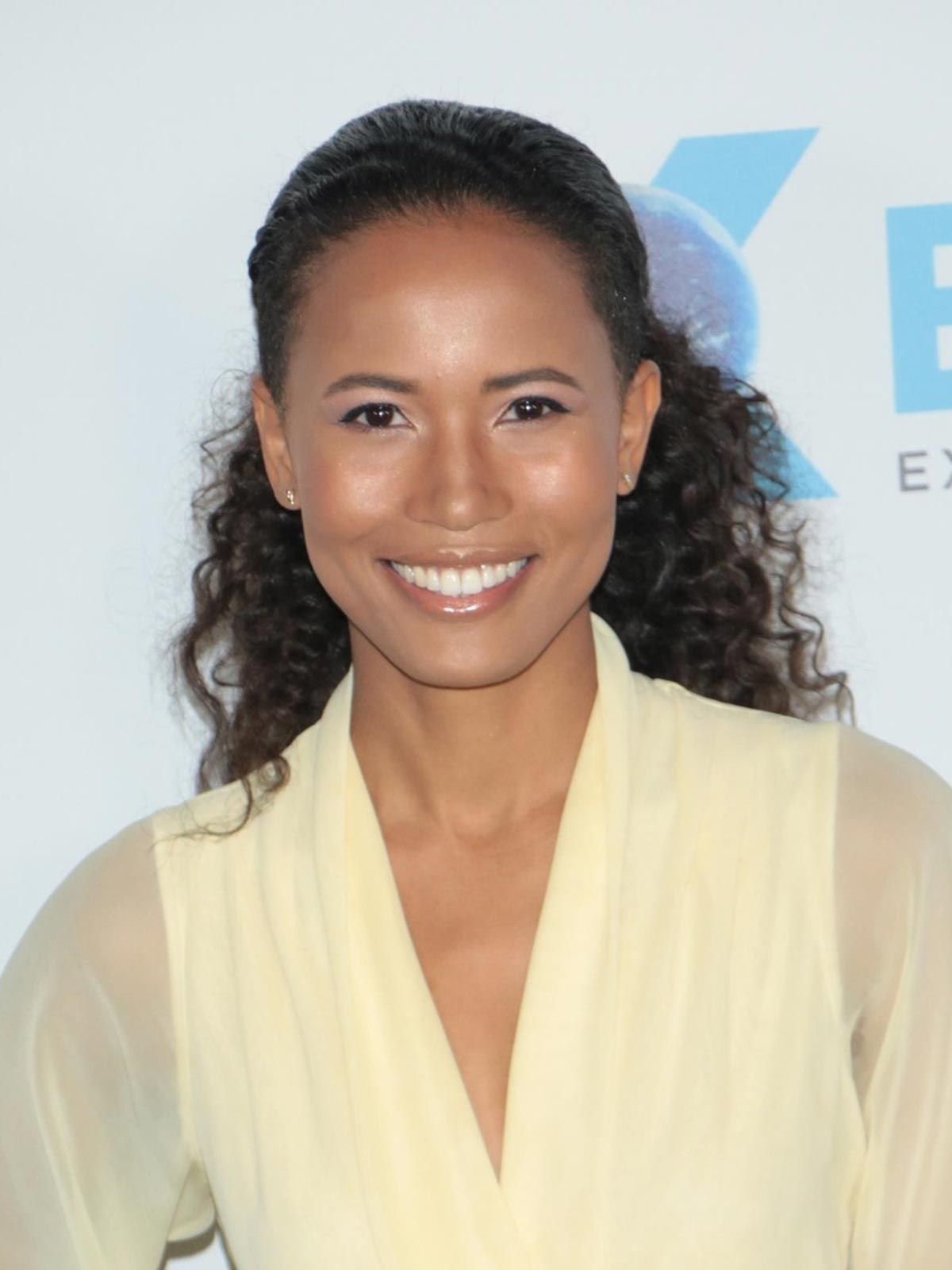 Filme Und Serien Von Fola Evans Akingbola