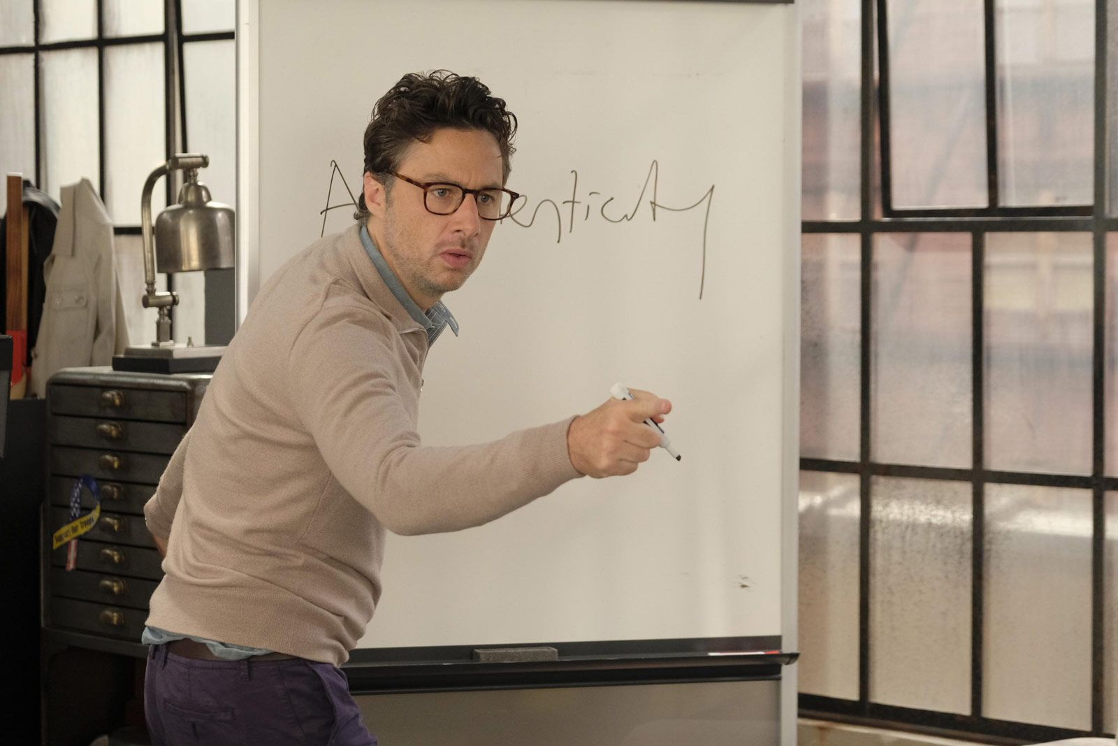 Alex, Inc.: Alex, Inc. : Bild Zach Braff - 18 von 58 - FILMSTARTS.de