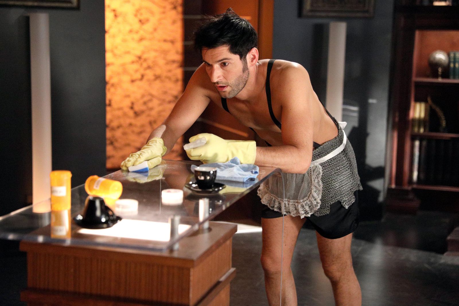 Lucifer: Lucifer : Bild Tom Ellis - 93 von 399 - FILMSTARTS.de