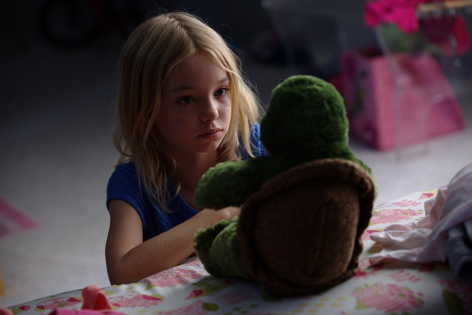 Foto zum Film Stephanie - Das Böse in ihr - Bild 1 auf 12 - FILMSTARTS.de