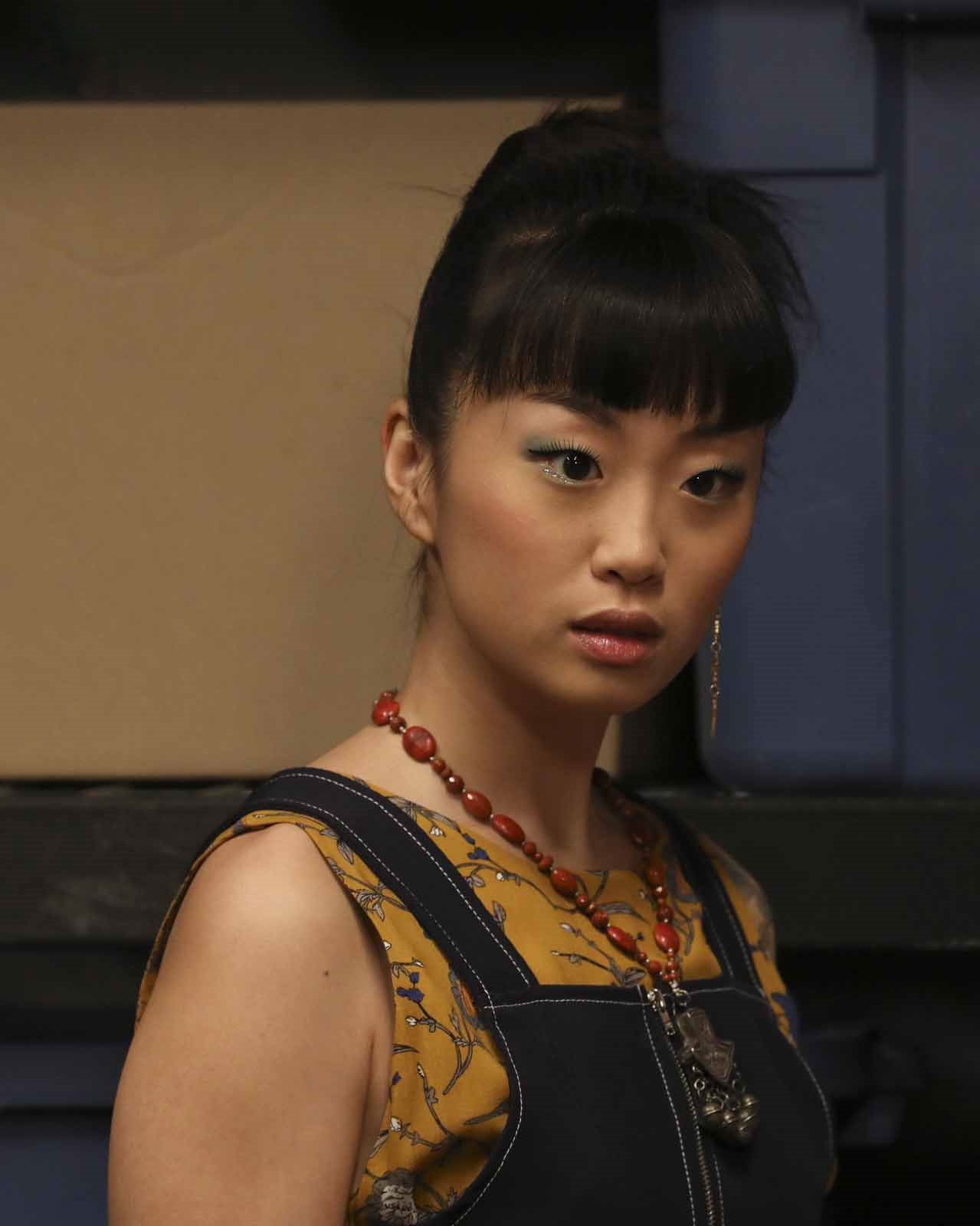 Bild zu Alice Lee - Take Two : Bild Alice Lee - Foto 4 von 8 ...