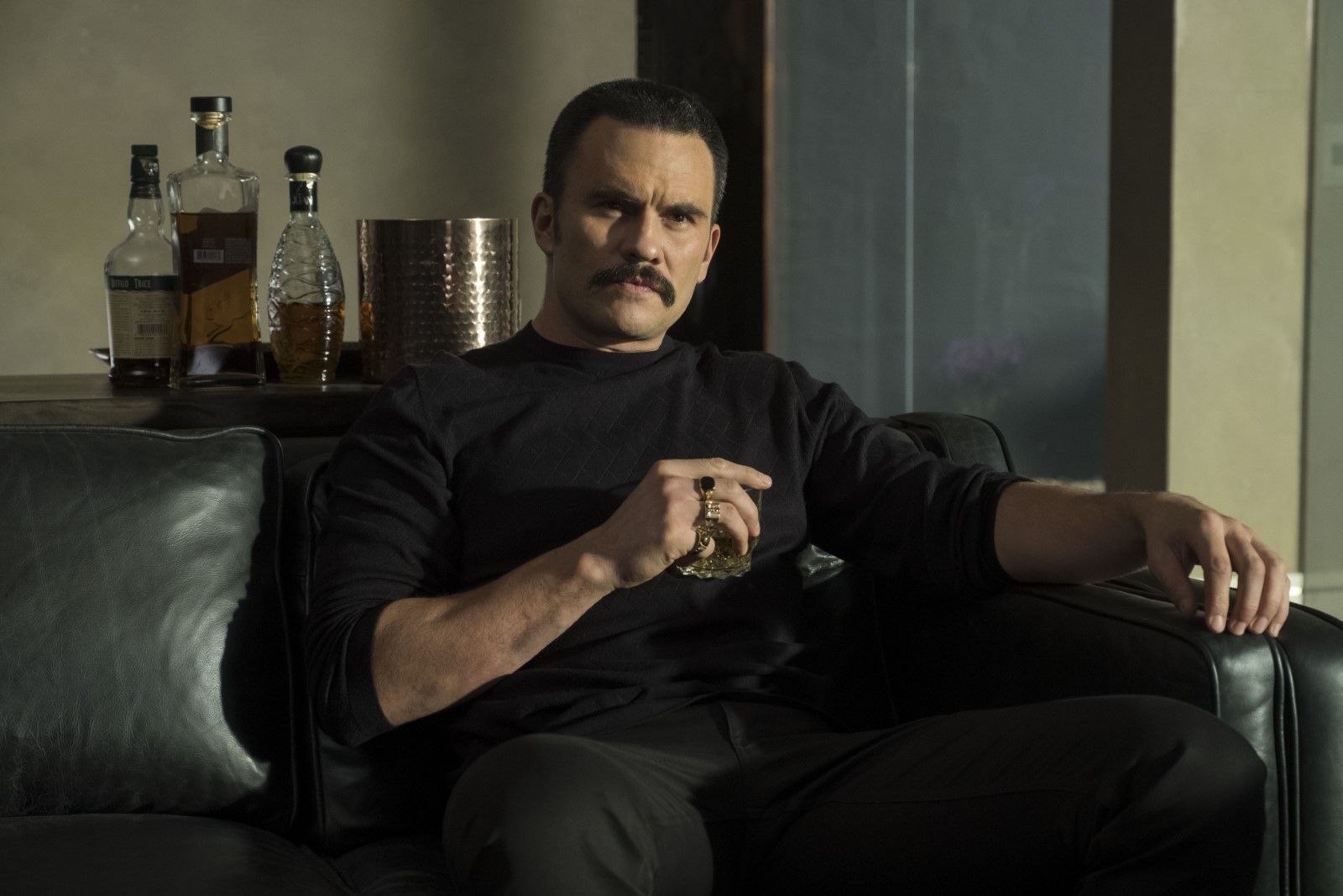 Bild zu Juan Pablo Raba - Peppermint: Angel Of Vengeance : Bild Juan ...