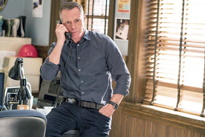 Chicago PD: Chicago PD : Bild Jason Beghe - 255 von 983 - FILMSTARTS.de