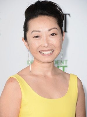 Lulu Wang : ihre Filme und Serien im Stream - FILMSTARTS.de