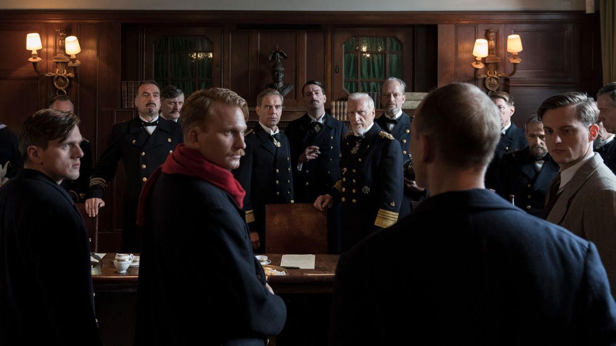 Foto zum Film 1918 - Aufstand der Matrosen - Bild 23 auf 28 - FILMSTARTS.de