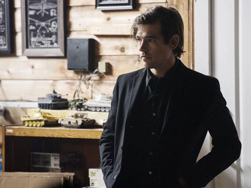 The Magicians: The Magicians : Bild Jason Ralph - 104 von 346 ...