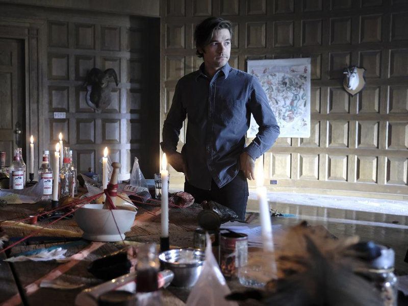 The Magicians: The Magicians : Bild Jason Ralph - 71 von 346 ...