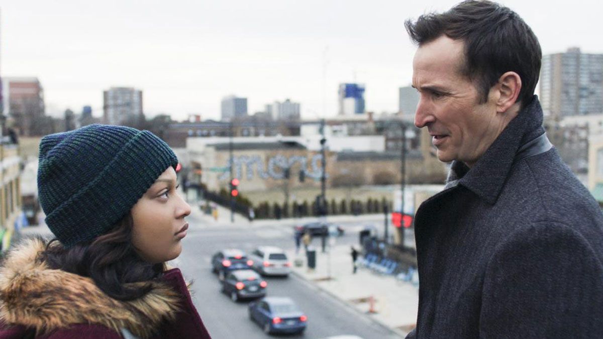 The Red Line: The Red Line : Bild Noah Wyle, Aliyah Royale - 2 von 13 ...