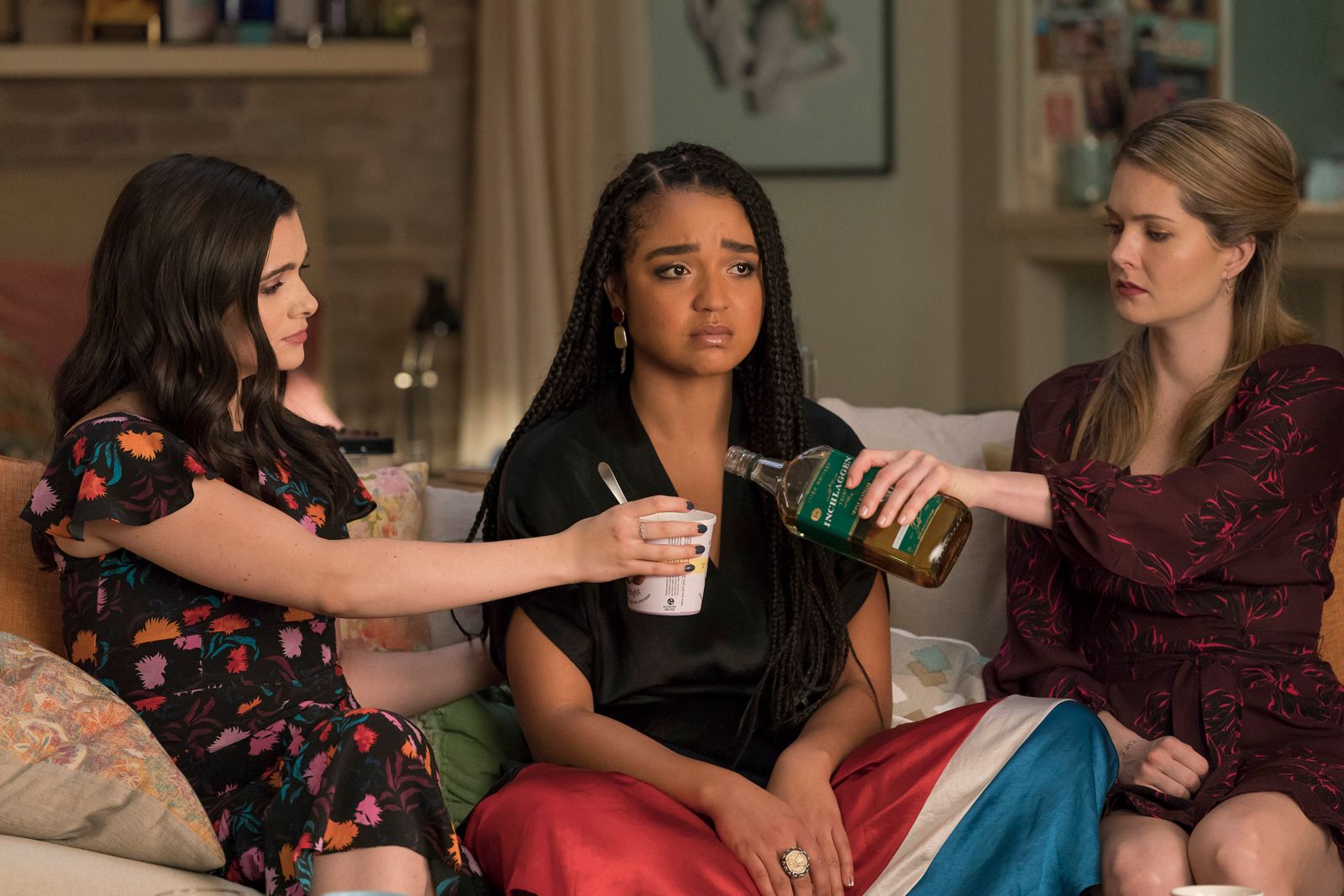The Bold Type: The Bold Type : Bild Katie Stevens, Aisha Dee, Meghann ...