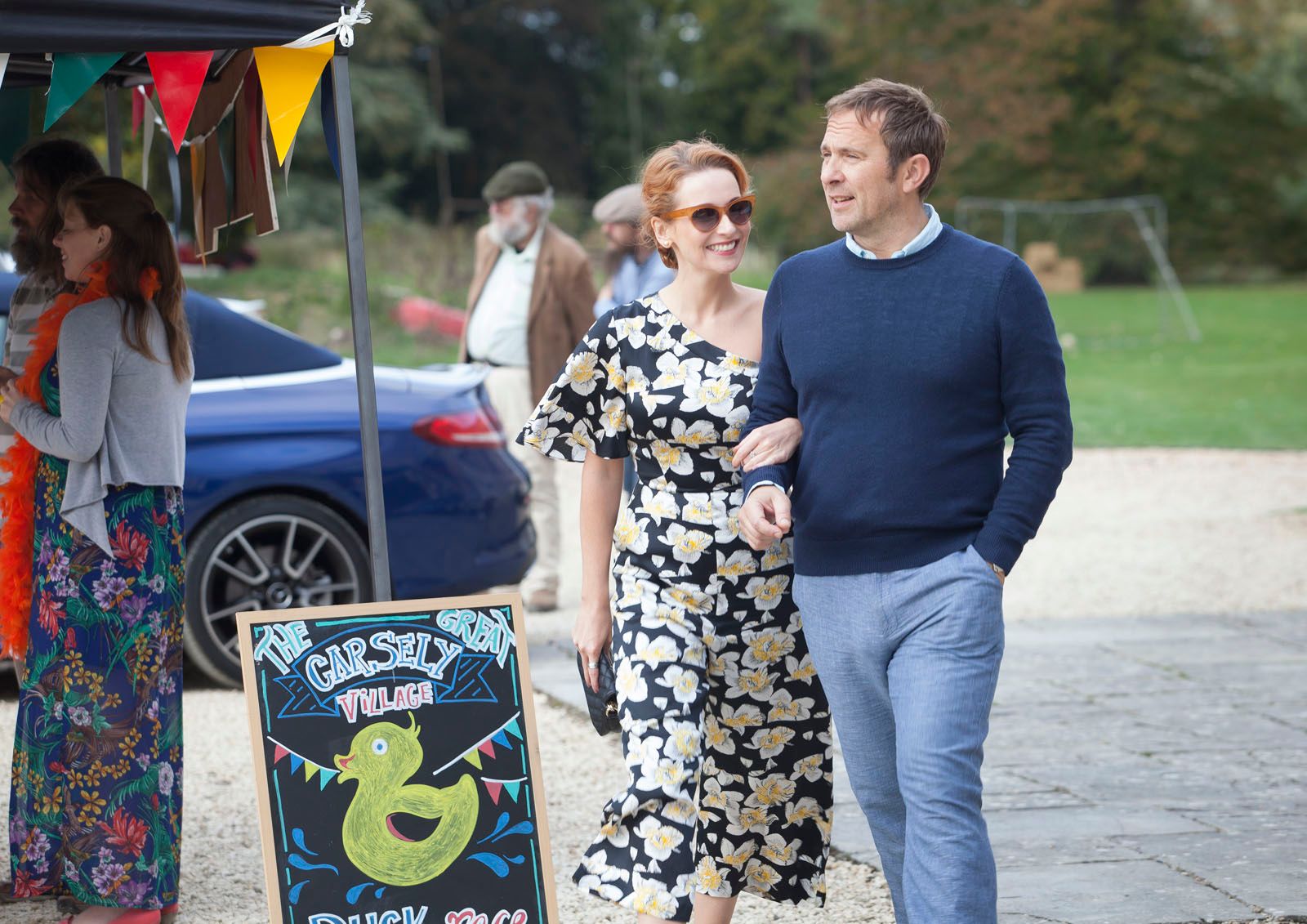 Bild zu Jason Merrells - Agatha Raisin : Bild Jason Merrells, Amy Beth ...