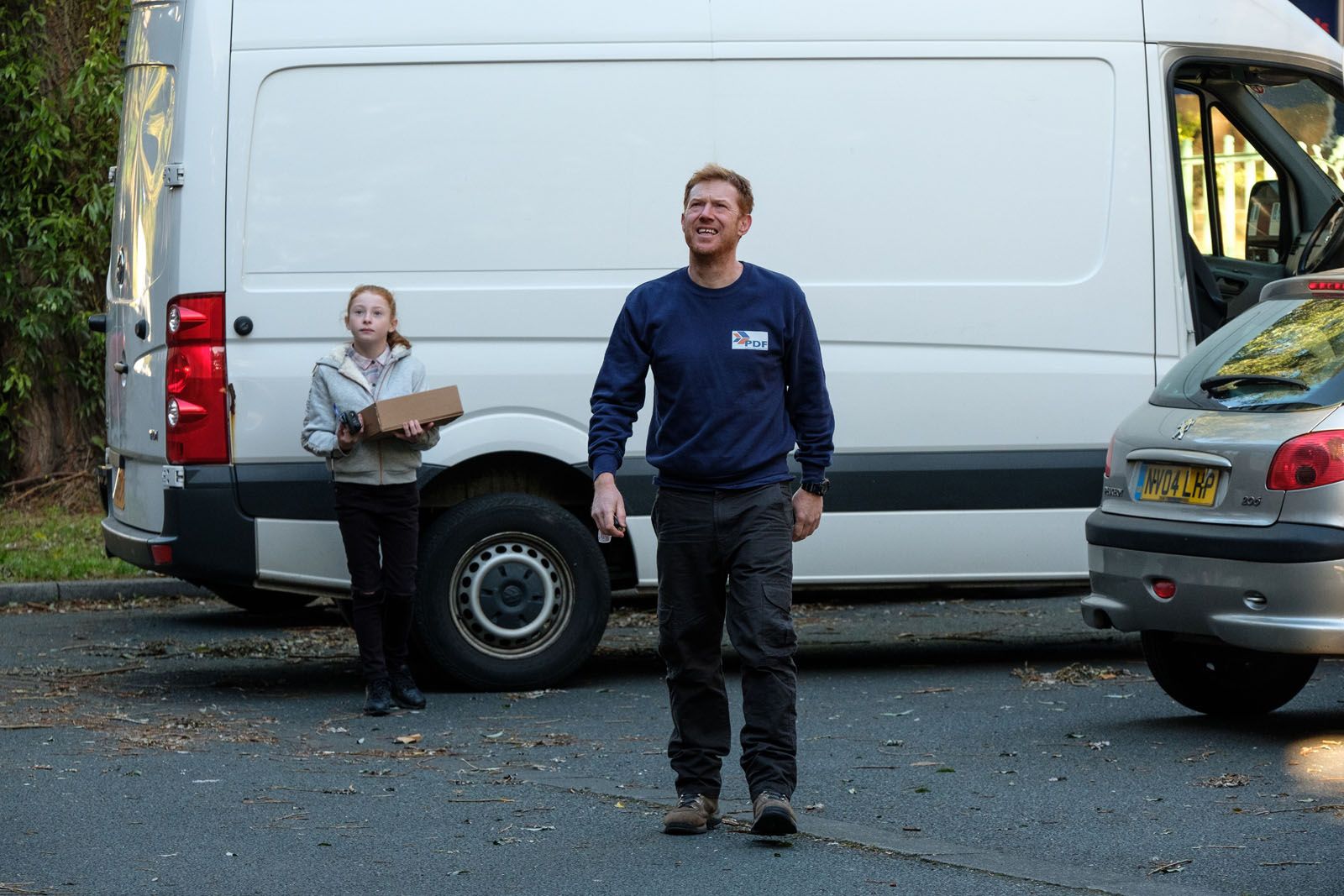 Bild zu Katie Proctor - Sorry We Missed You : Bild Kris Hitchen, Katie ...