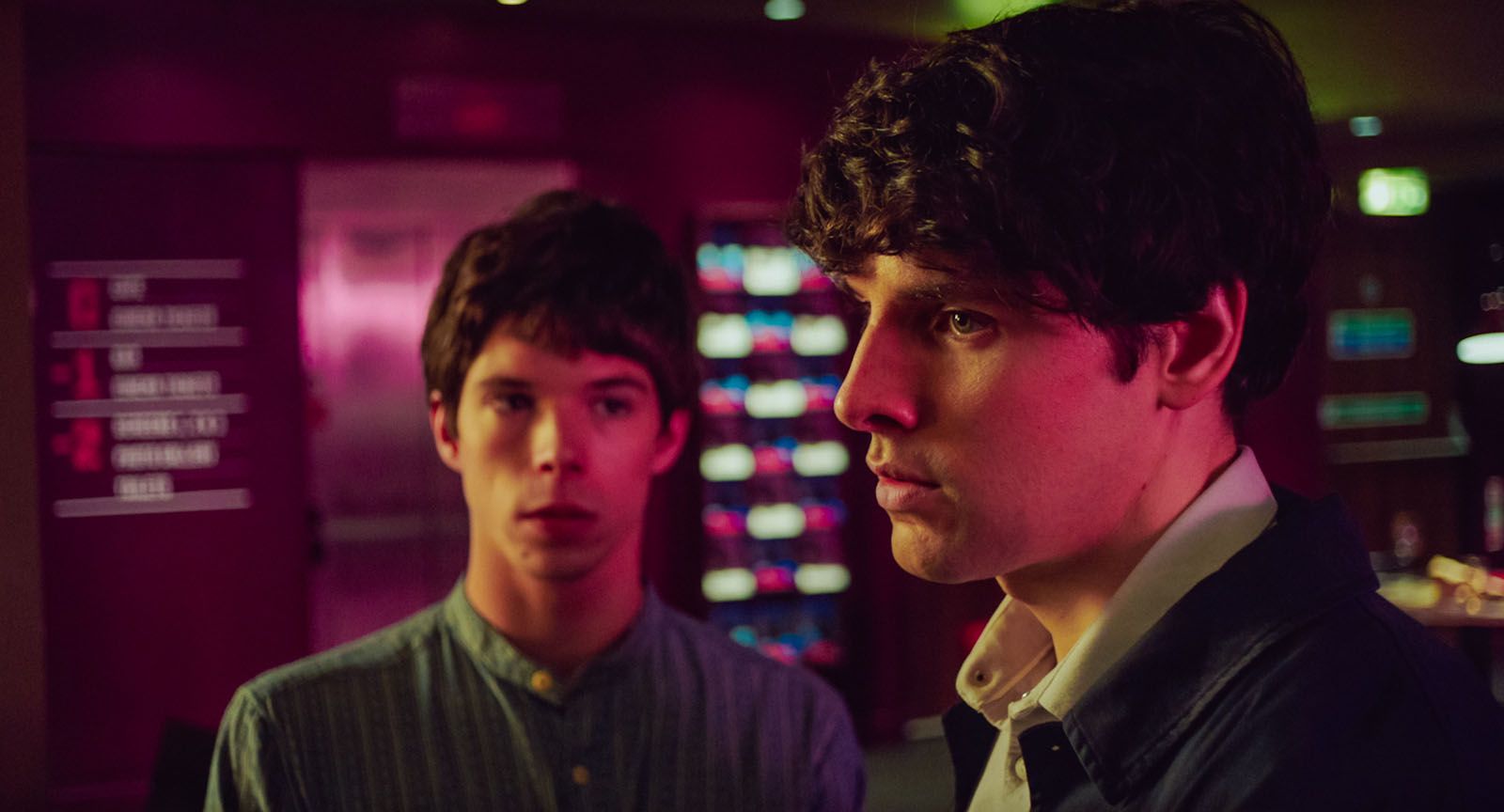 Bild zu Colin Morgan (II) - Benjamin : Bild Colin Morgan (II), Phénix ...